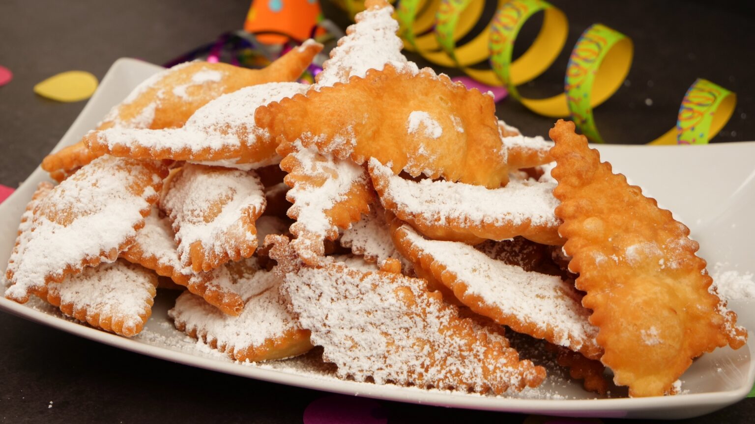 Kölsche Muzen | Mutzen zu Fasching | Rheinisches Fettgebäck – kochkino.de